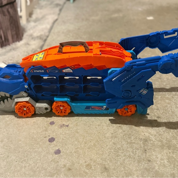 Hot Wheels | Toys | Hot Wheels Dino Transporter Like New | Poshmark